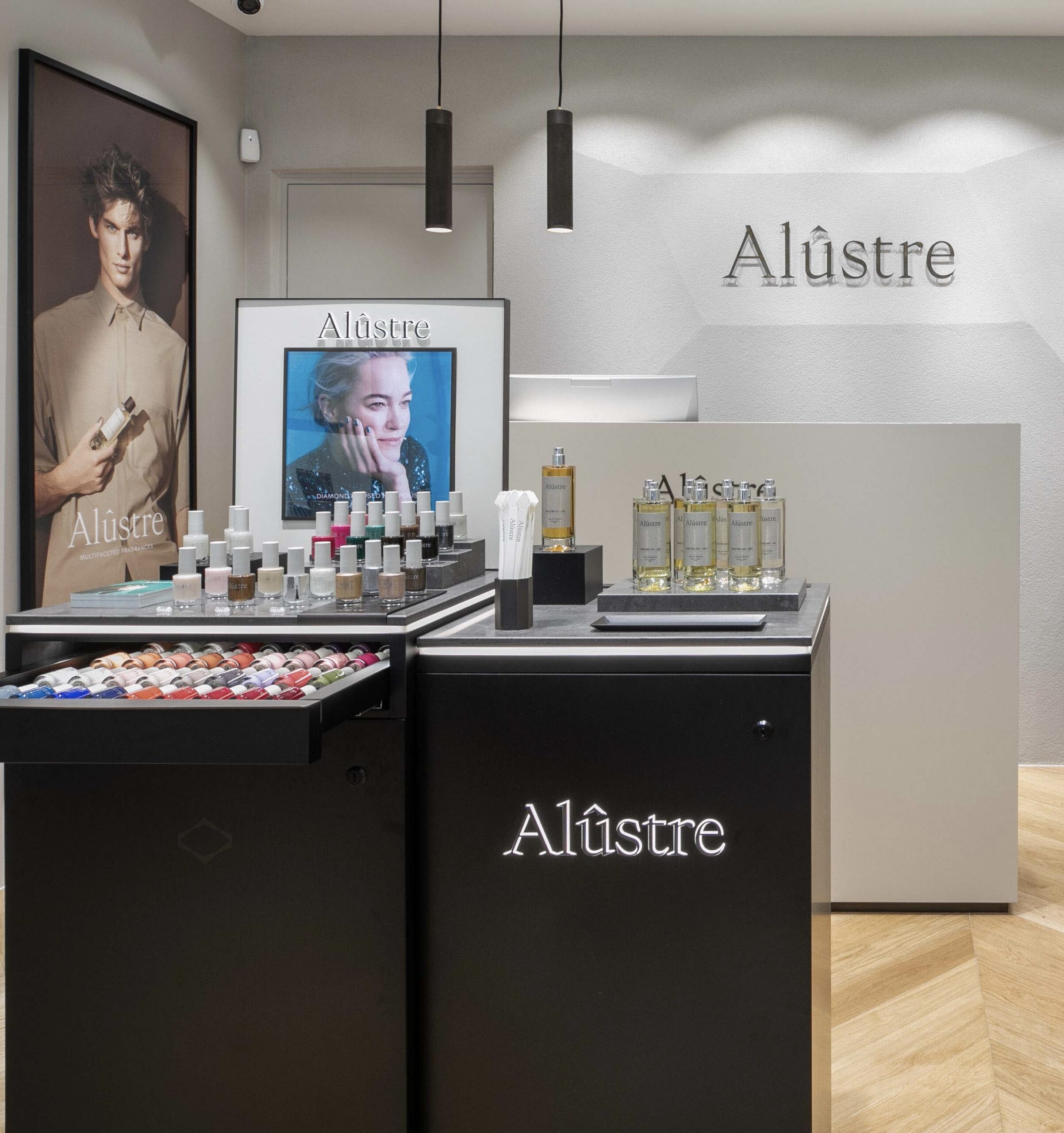 ALÛSTRE: το luxury beauty brand έφτασε στη Γλυφάδα! - Estetica Hellas